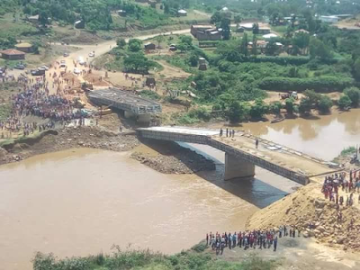 Photos: 1.2 billion shillings bridge collapses in Kenya