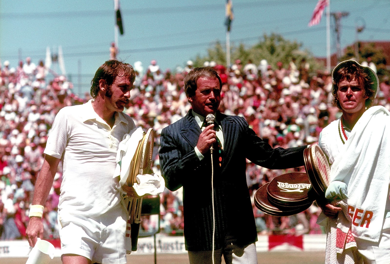 Personanondata: Australian Open 1976 & John Newcombe