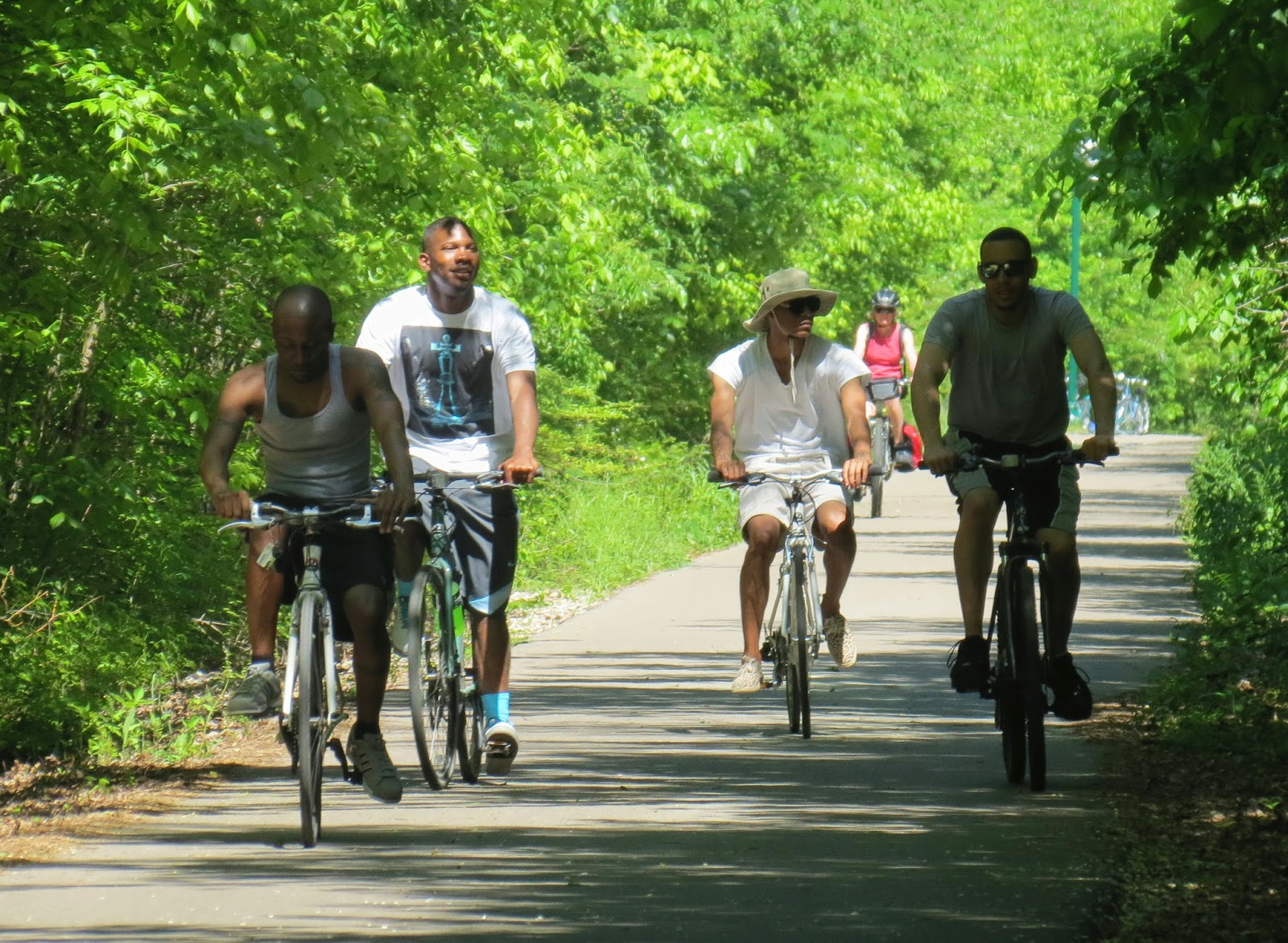Memphis Cyclist: Cycling has few boundaries and it breaks down barriers ...