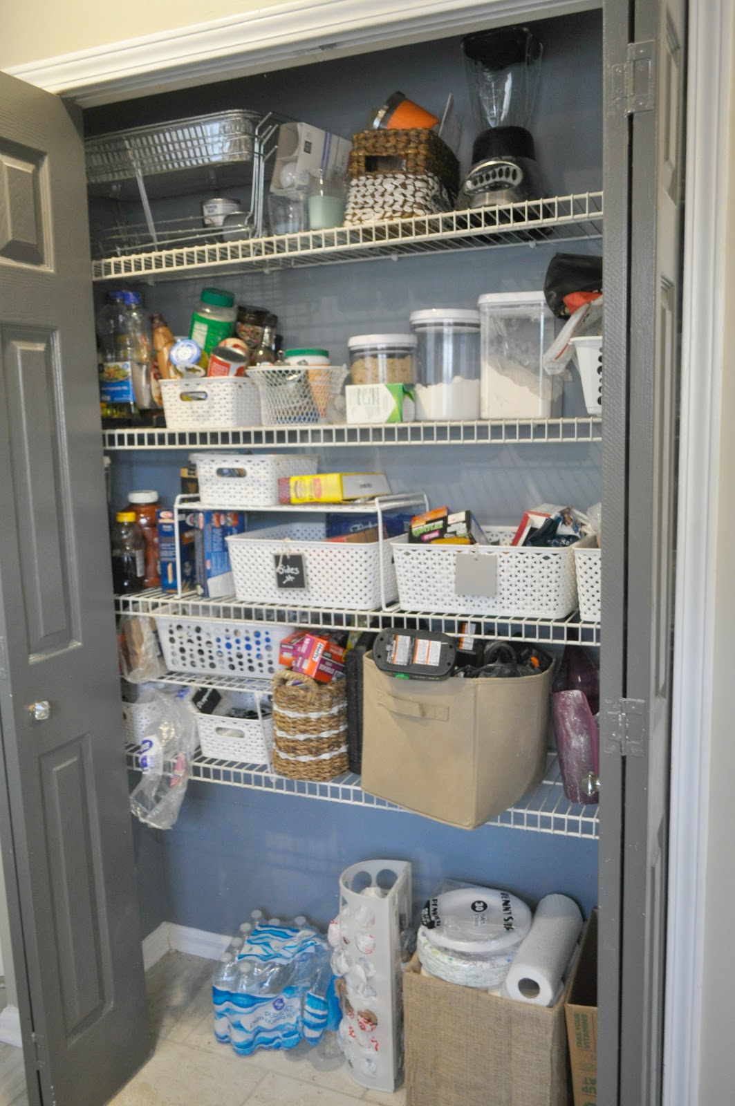 10 Days of Organizing: A Family Friendly Pantry Makeover - Live Pretty ...