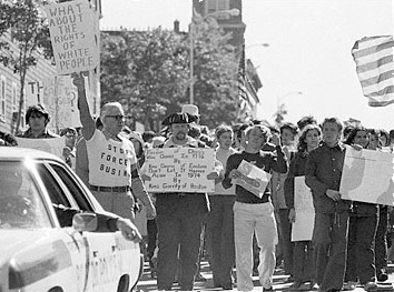 Lifted Veils: Mayor Kevin White and Violence Over Boston School ...