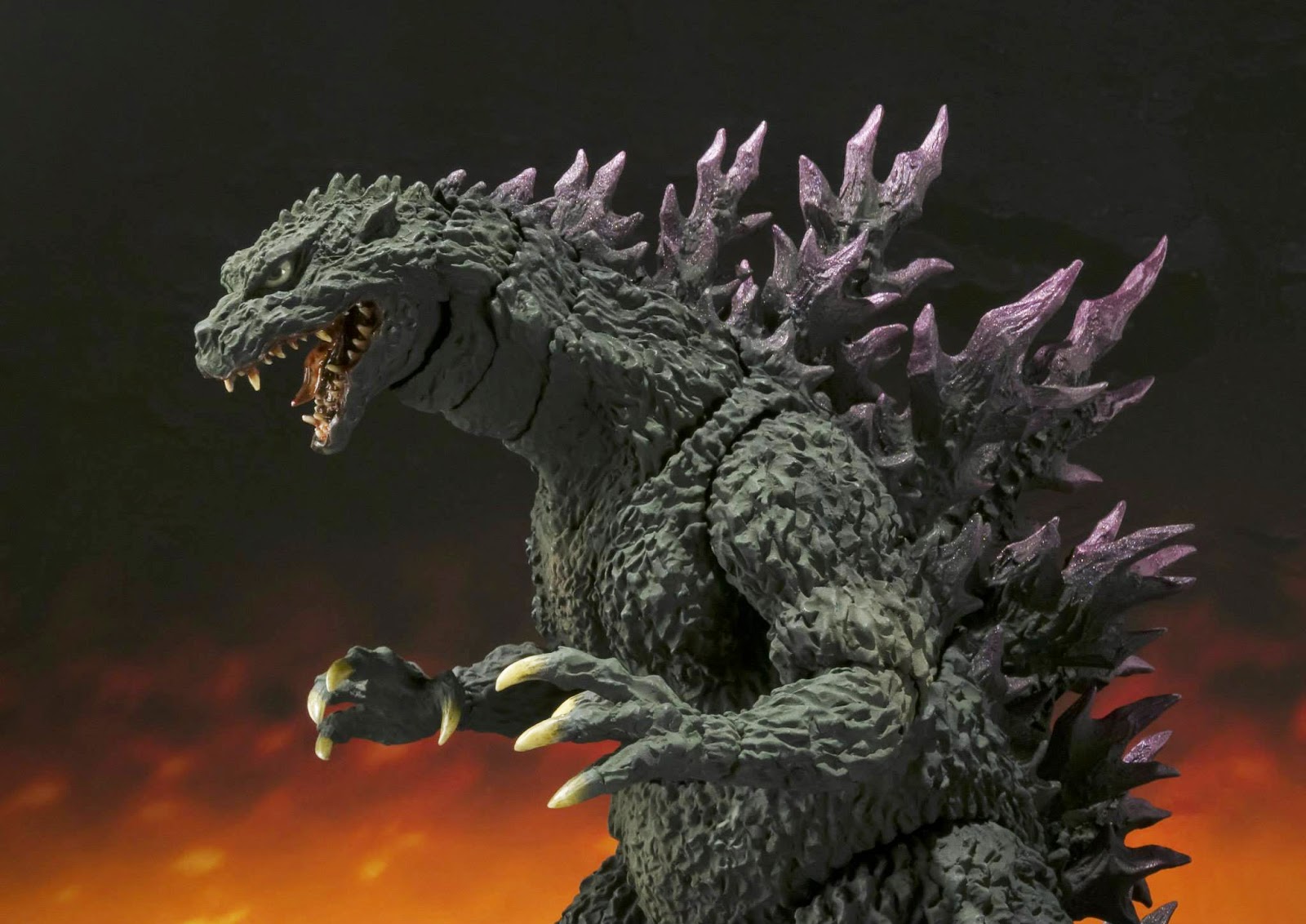 SUITS AND STRINGS : S.H. MonsterArts Godzilla 2000 Special Color ...