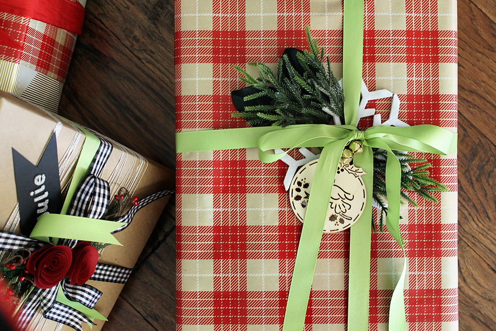 Made By Katy: Fun Gift Wrapping and Tag Ideas