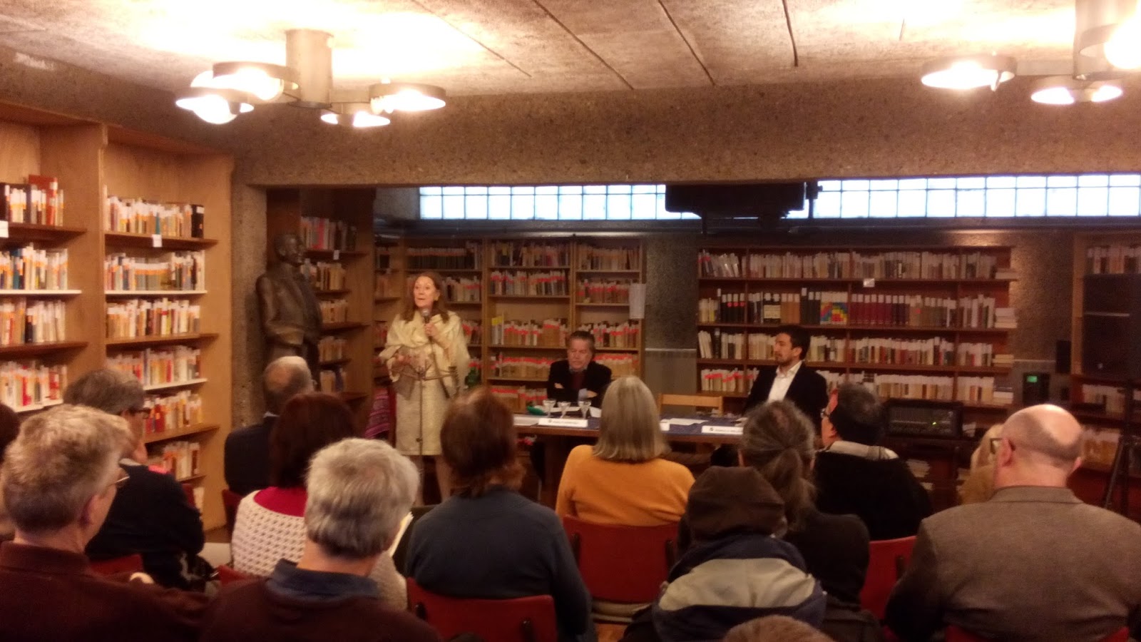 Girasol, audio Integral de la presentación del poemario de Ruth ...