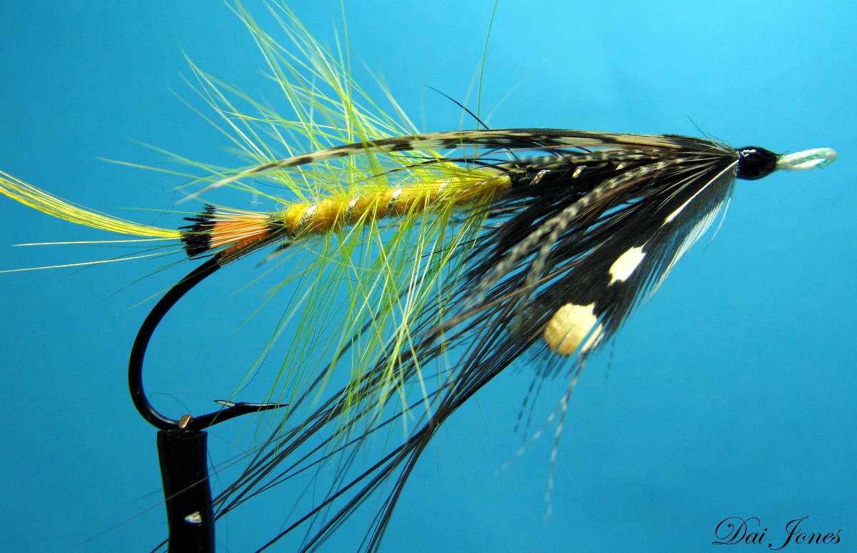 Flies step by step: The Akroyd, Step by step.