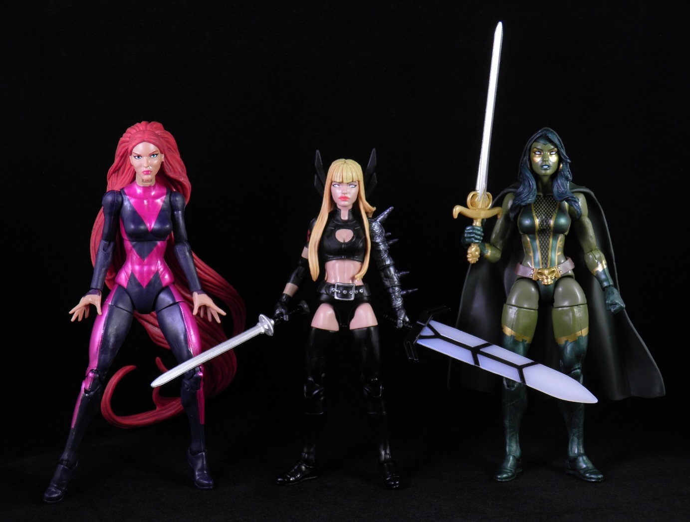 She's Fantastic: Marvel Legends SDCC Exclusive - MAGIK!