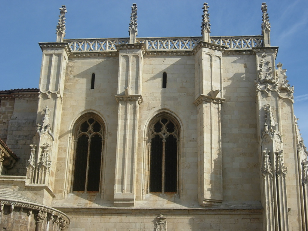 Khristianos: LOS ÁBSIDES