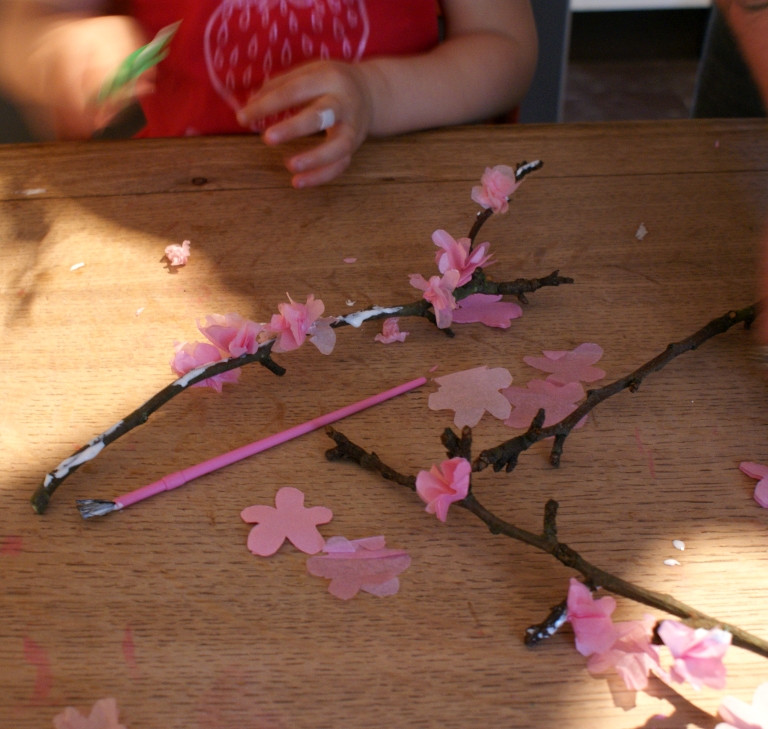 lightly enchanted: Spring Blossom Craft