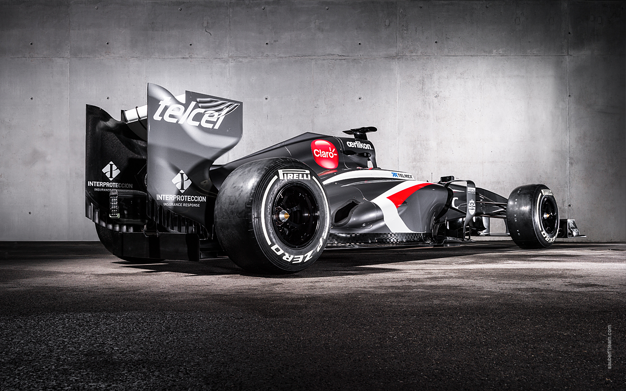Wallpaper Sauber C32 Formula 1 Side View Racing Cars