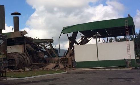 DMD Engenharia: Explosão de caldeira em MG destrói galpão industrial ...