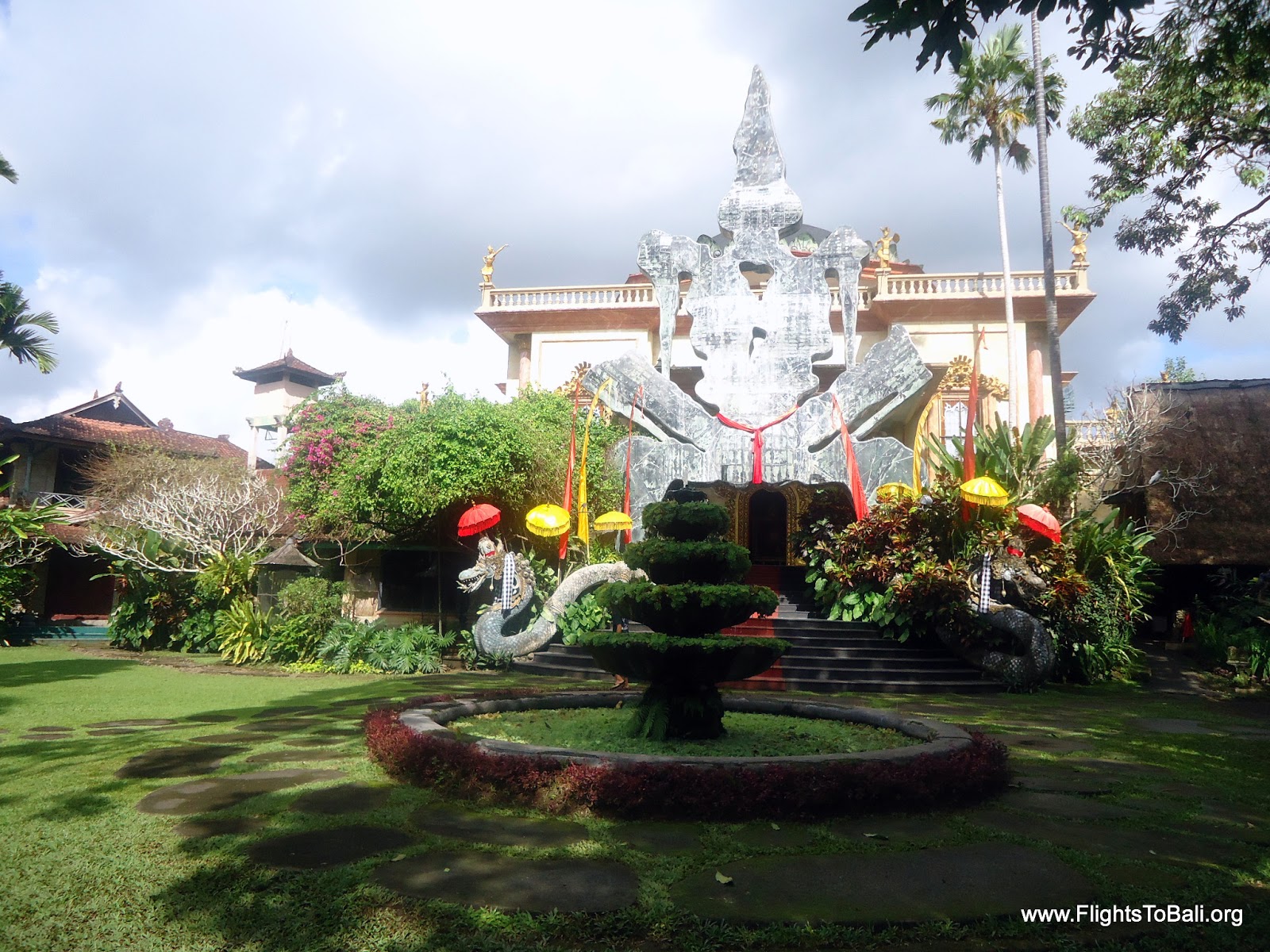 Exotic Gold: Blanco Renaissance Museum at Ubud