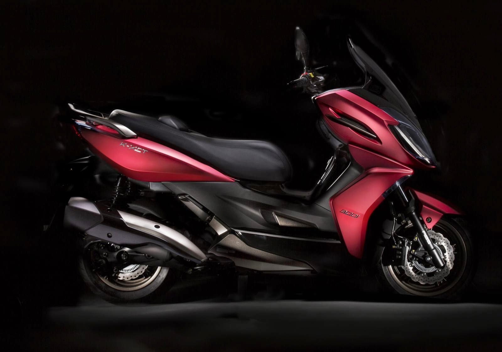 Revista Scooter: Llega el nuevo Kymco K-XCT en las variantes de 125 y 300cc