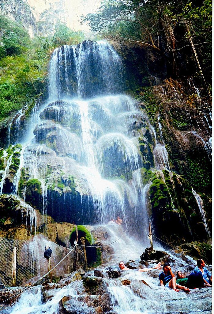 The Dreamer....: Trip to Mexico ....GRUTAS DE ..TOLANTONGO.....