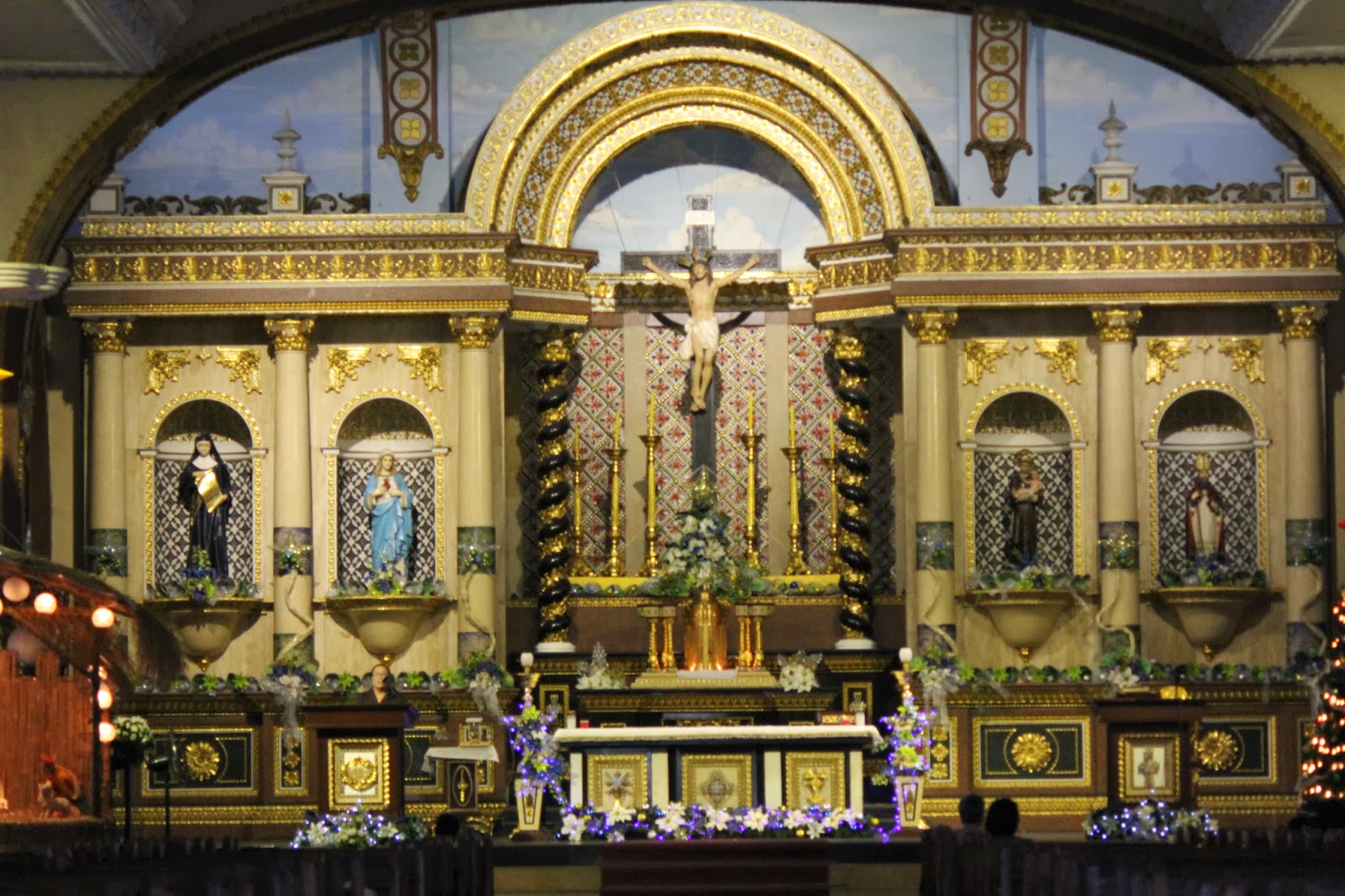 Stay, Stray, Play and Feast: St. Anthony de Padua Church: Iriga City ...