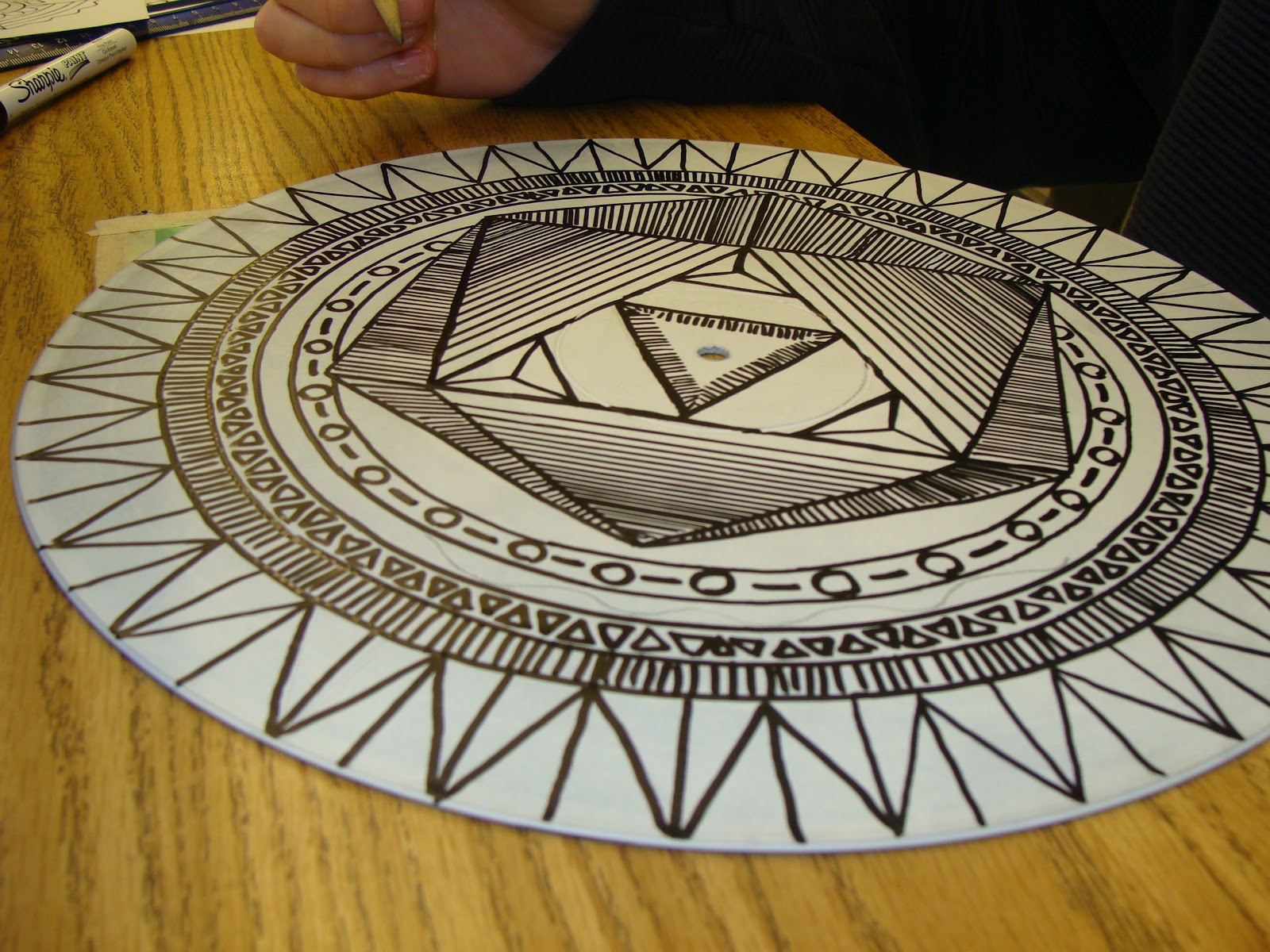 Eye Pop Art: Da Vinci Mandala Project