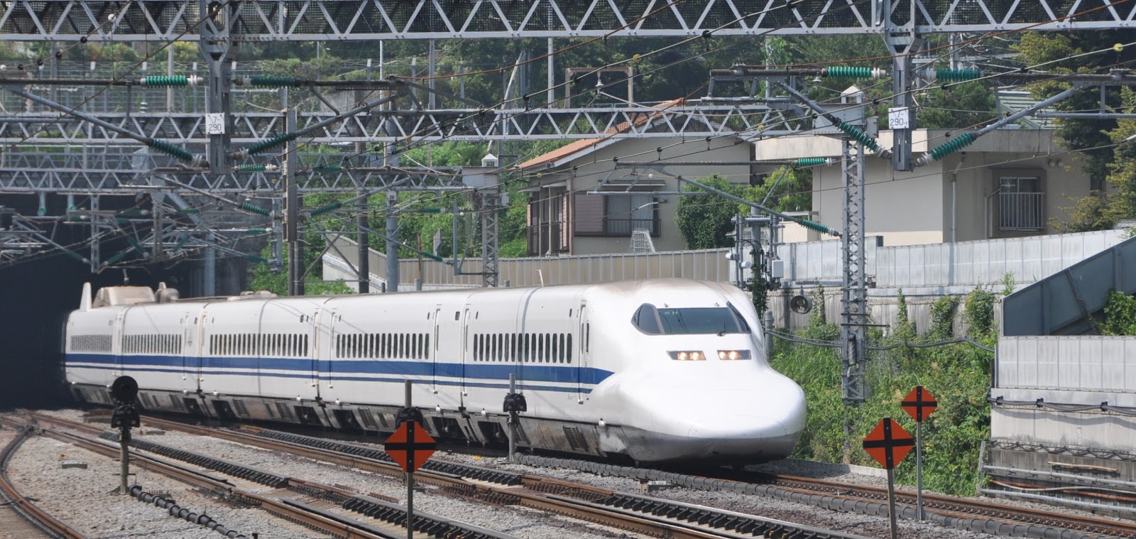Trains Today: Riding the Shinkansen
