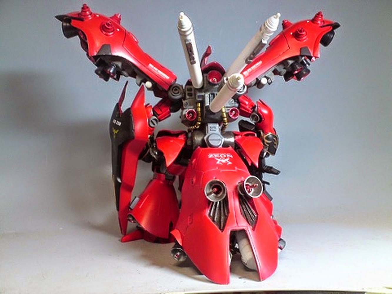 Gundam Family: 1/144 Nightingale Custom Build