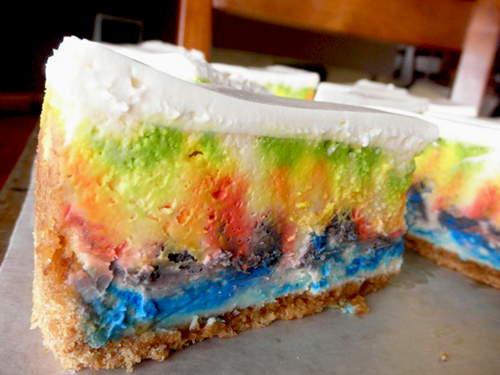 Food Pusher: Rainbow Cheesecake