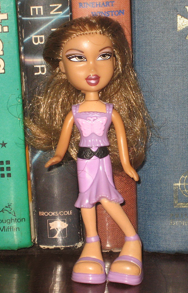 Percy's Fast Food Toy Stories : Yasmin Bratz - McD