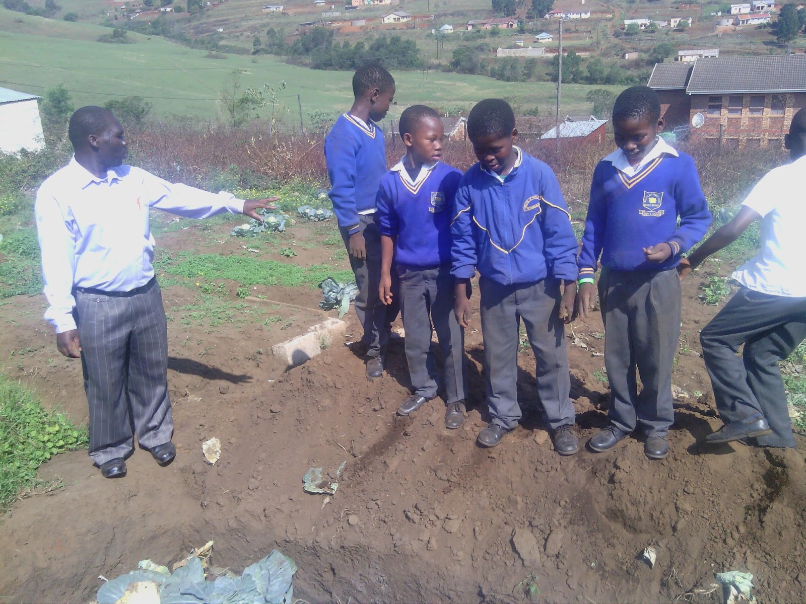 Inqolayolwazi Primary School: Gallery