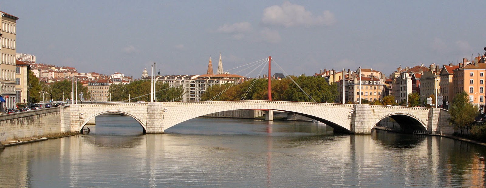 Les ponts de la Saône à vélo - Visiter Lyon - Tourisme et actualités