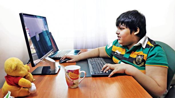 THE WORLD'S YOUNGEST COMPUTER PROGRAMMER - WORLD HISTORY