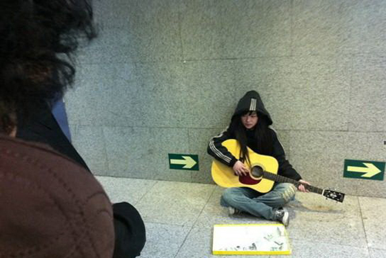Kisah Seorang Pengemis Cantik Dan Imut Asal China - pondok reot