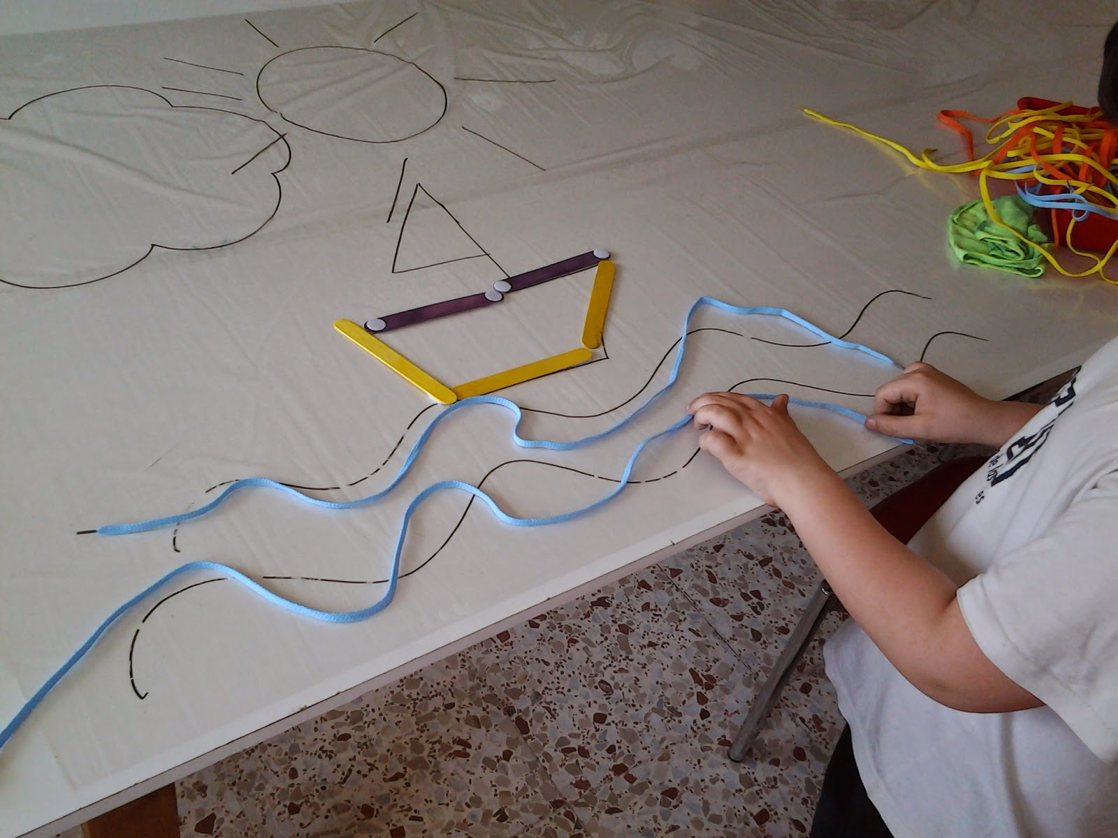 Líneas rectas y curvas, abiertas y cerradas....con cordoneras