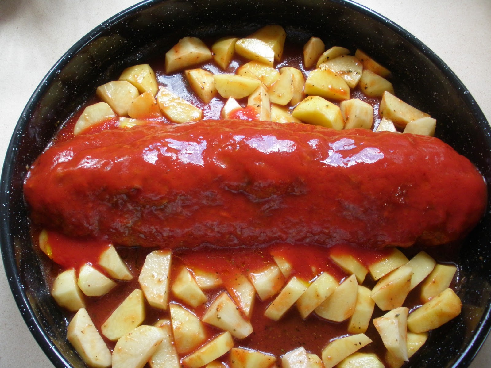 Come to cook: Ρολο κιμα στο φουρνο με πατατες