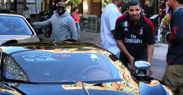 Car Show Bernie: Drake struggles to start his Bugatti Veyron