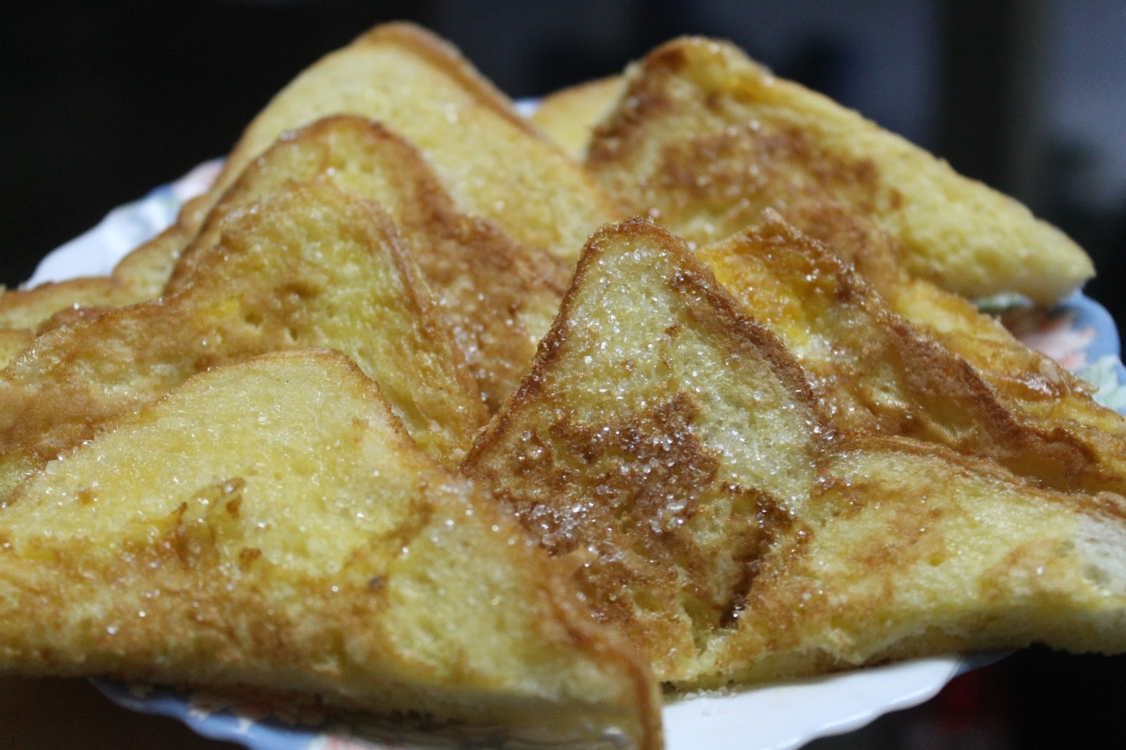 Femi's Kitchen: SWEET BREAD TOAST