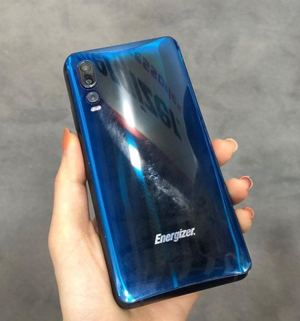 Energizer unveils smart phone that could lasts 50 days without charging ...