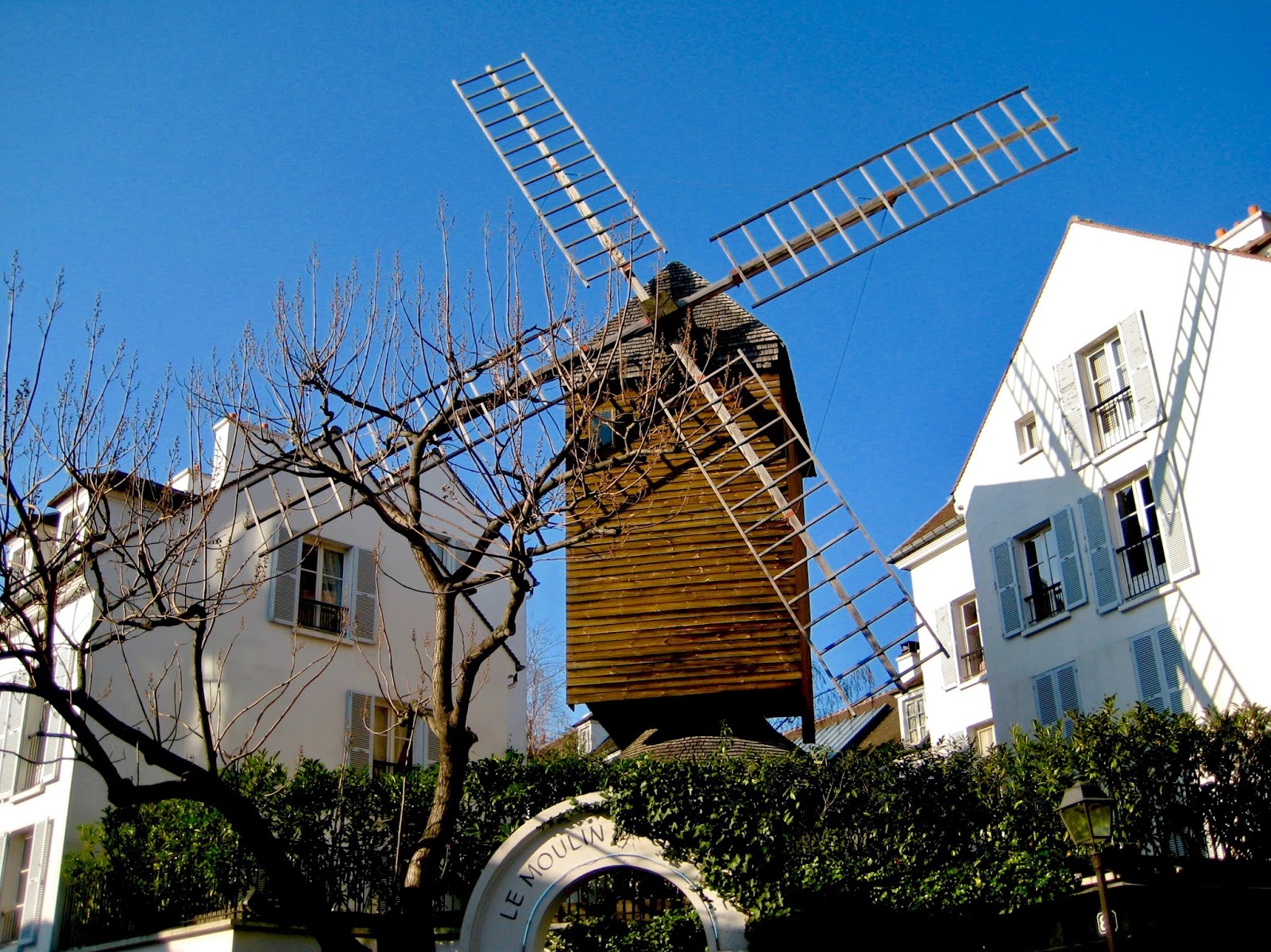 Focus On Paris: Last windmill