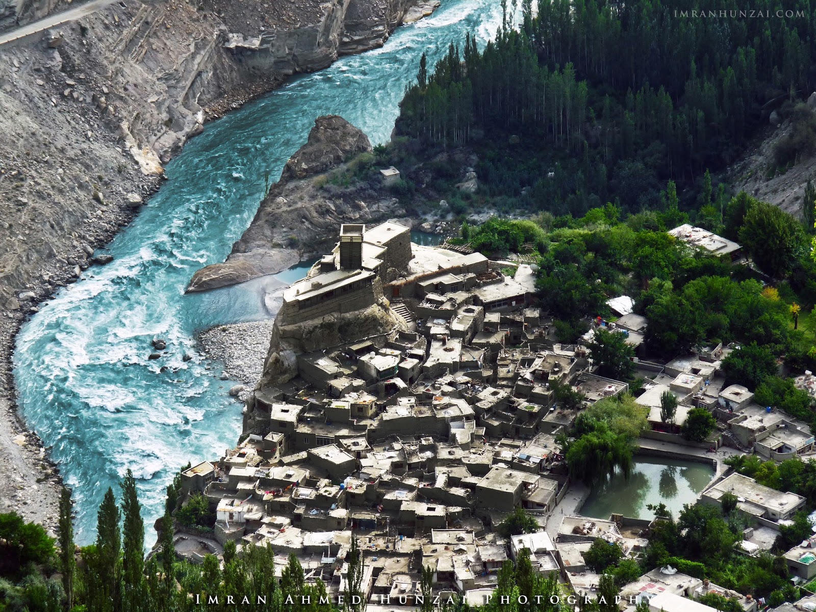The Story of Hunza Water - the Secret of Longevity