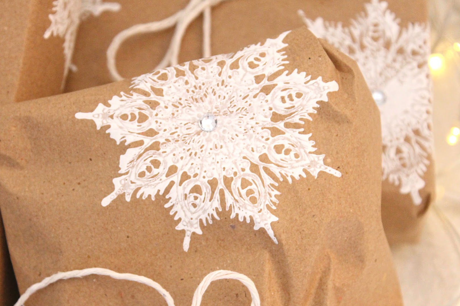 DIY Christmas Wrapping Paper