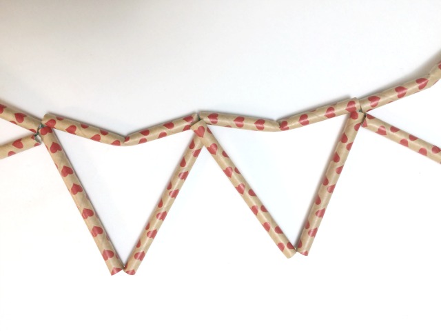 All Paths Lead to Wonderland: DIY Valentine's Paper Straw Banner