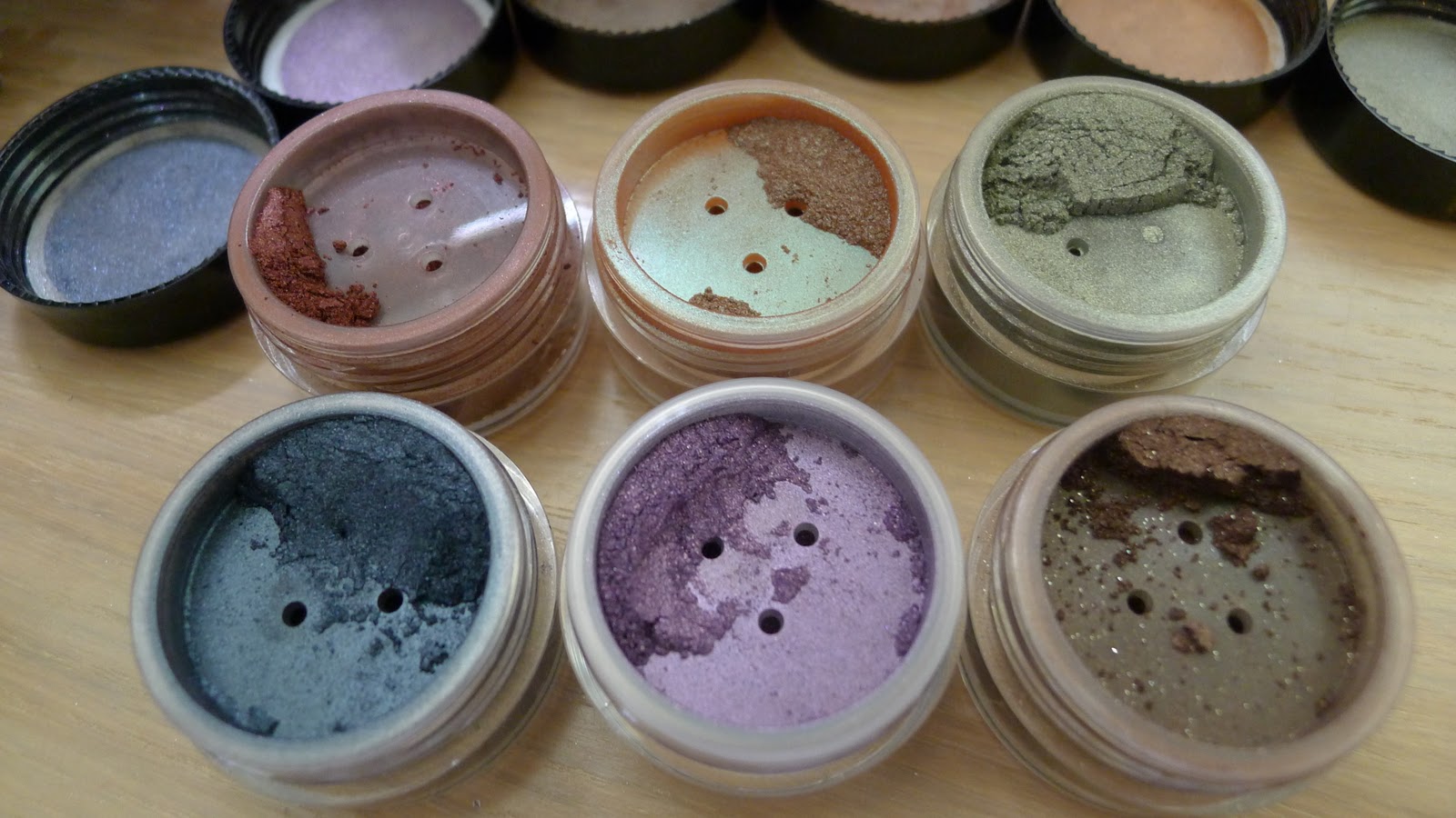 Sallicious Garden: Bellapierre Mineral Shimmer Powders