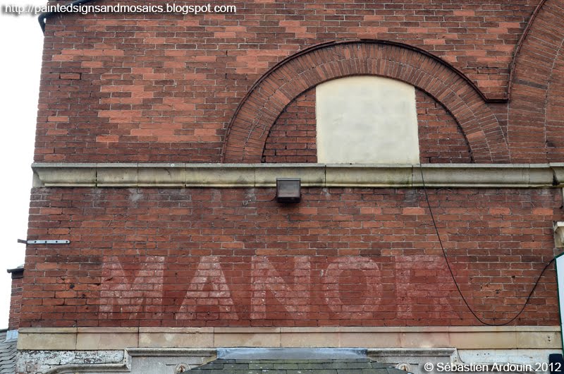 Painted signs and mosaics: May 2012