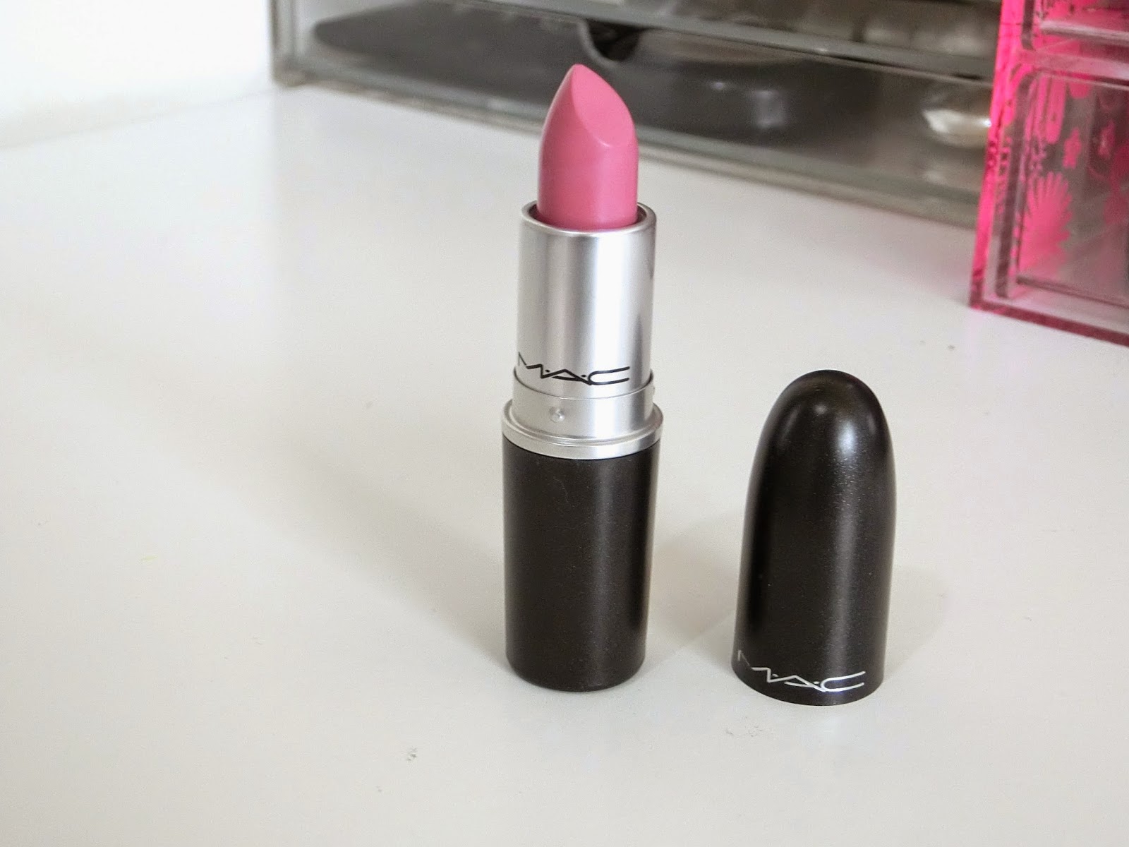 MAC LIPSTICK - SNOB | + YingcBeauty
