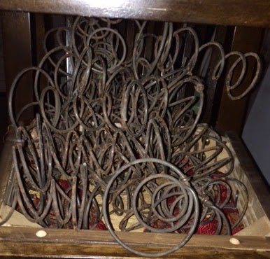 Homemade...with a special touch: Box Springs and Frame Repurposed