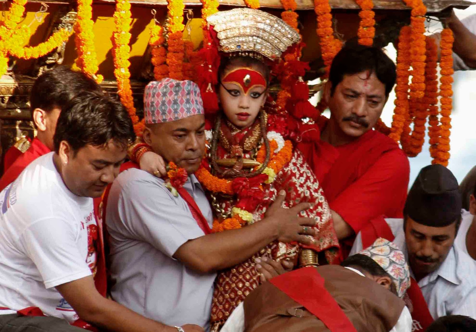 Alpine Club Nepal: Indra Jatra - the festival of classical dances
