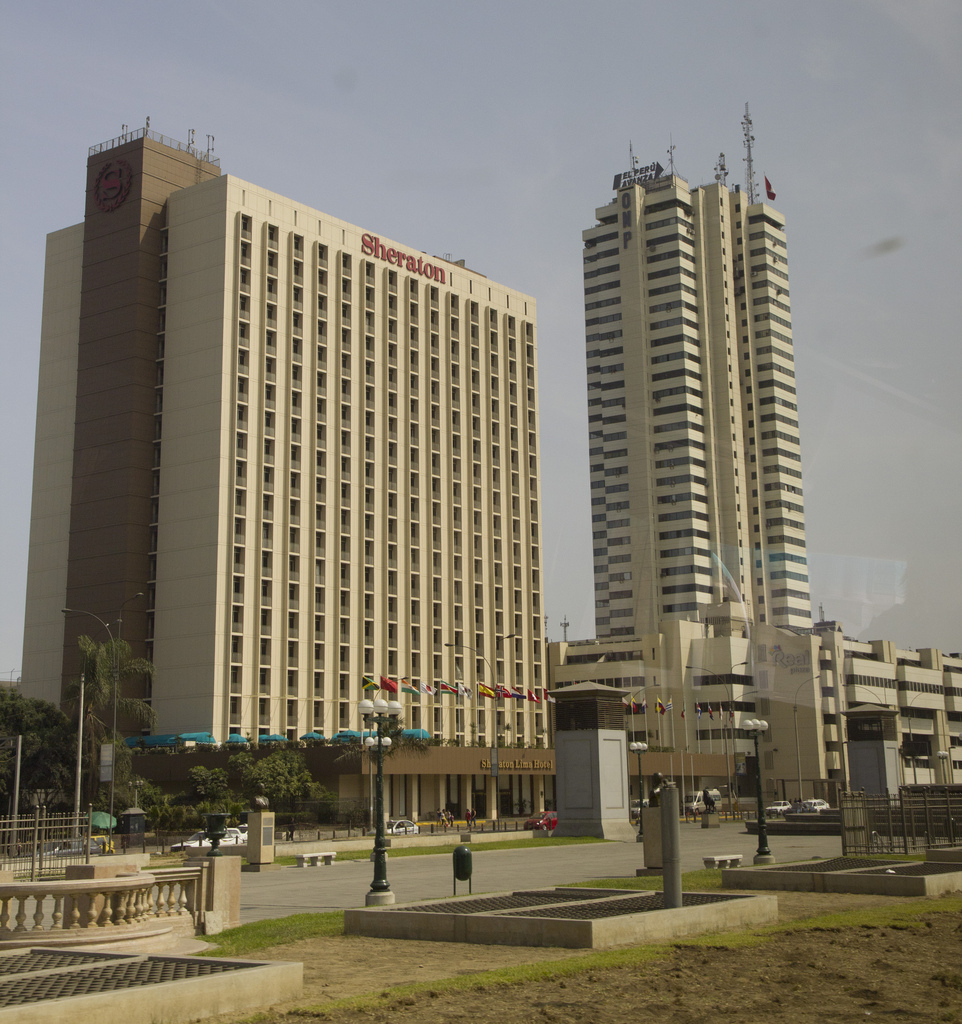Torre de Lima del Centro Cívico en Lima - Perú