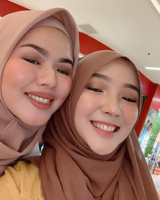 Smile of Face Beautiful Hijab Cute Girl - Cute Hijaber