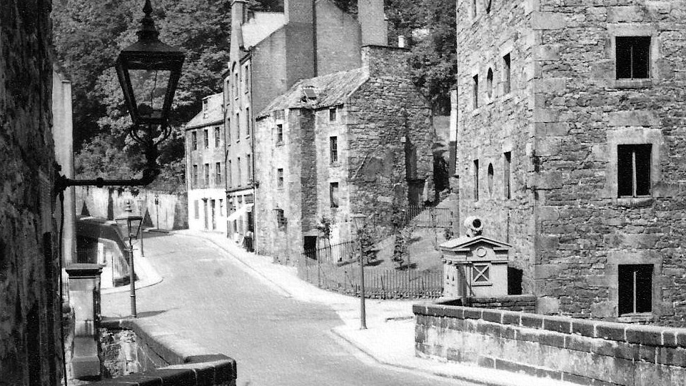 Tour Scotland: Old Photographs Dean Village Edinburgh Scotland