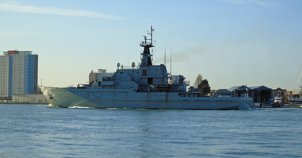 Clyde Naval Gazing: HMS Tyne