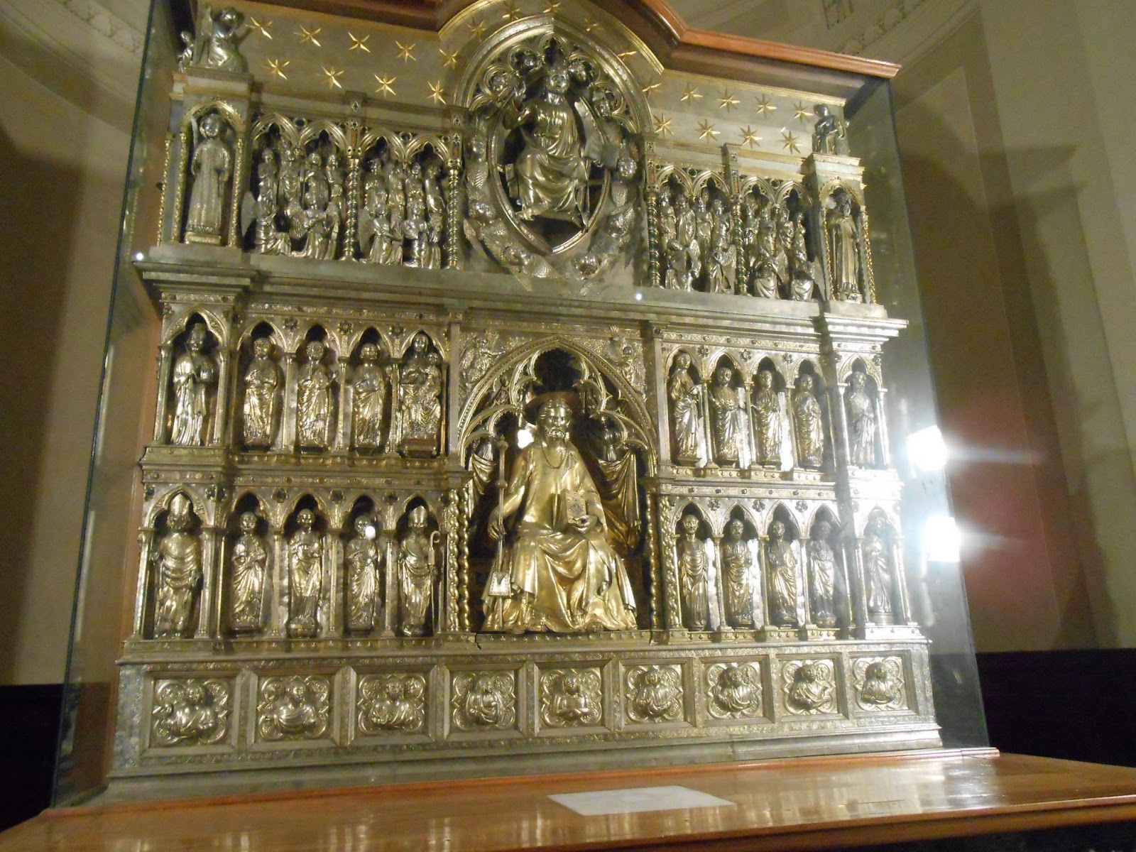 New Liturgical Movement: A Famous Medieval Relic of St James the Greater