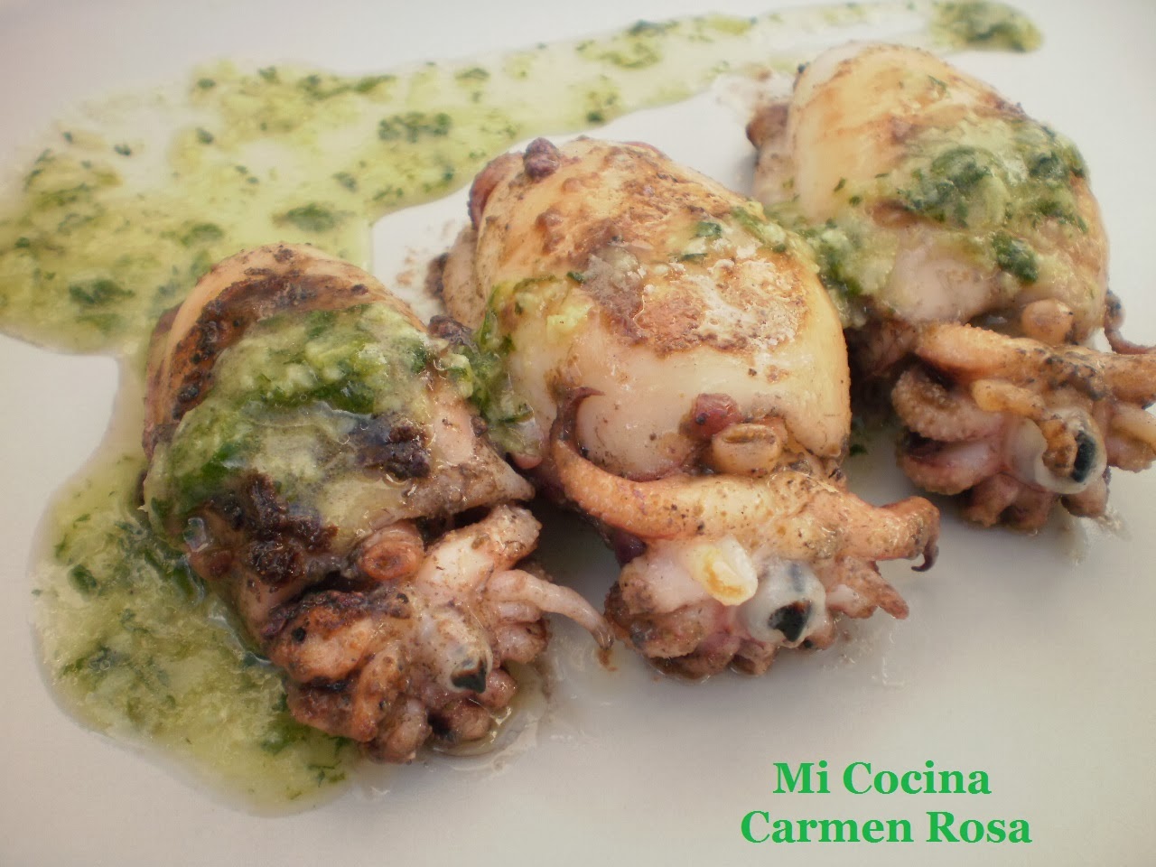 CHOPITOS A LA PLANCHA CON "MAJAILLO" DE AJO Y PEREJIL | Mi Cocina