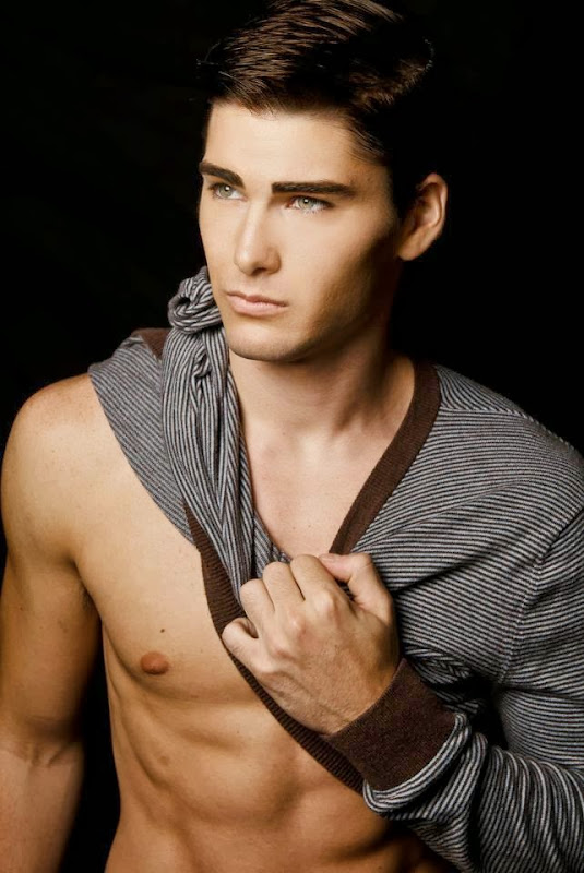 Man Central: Charlie Matthews: In Casual Wear