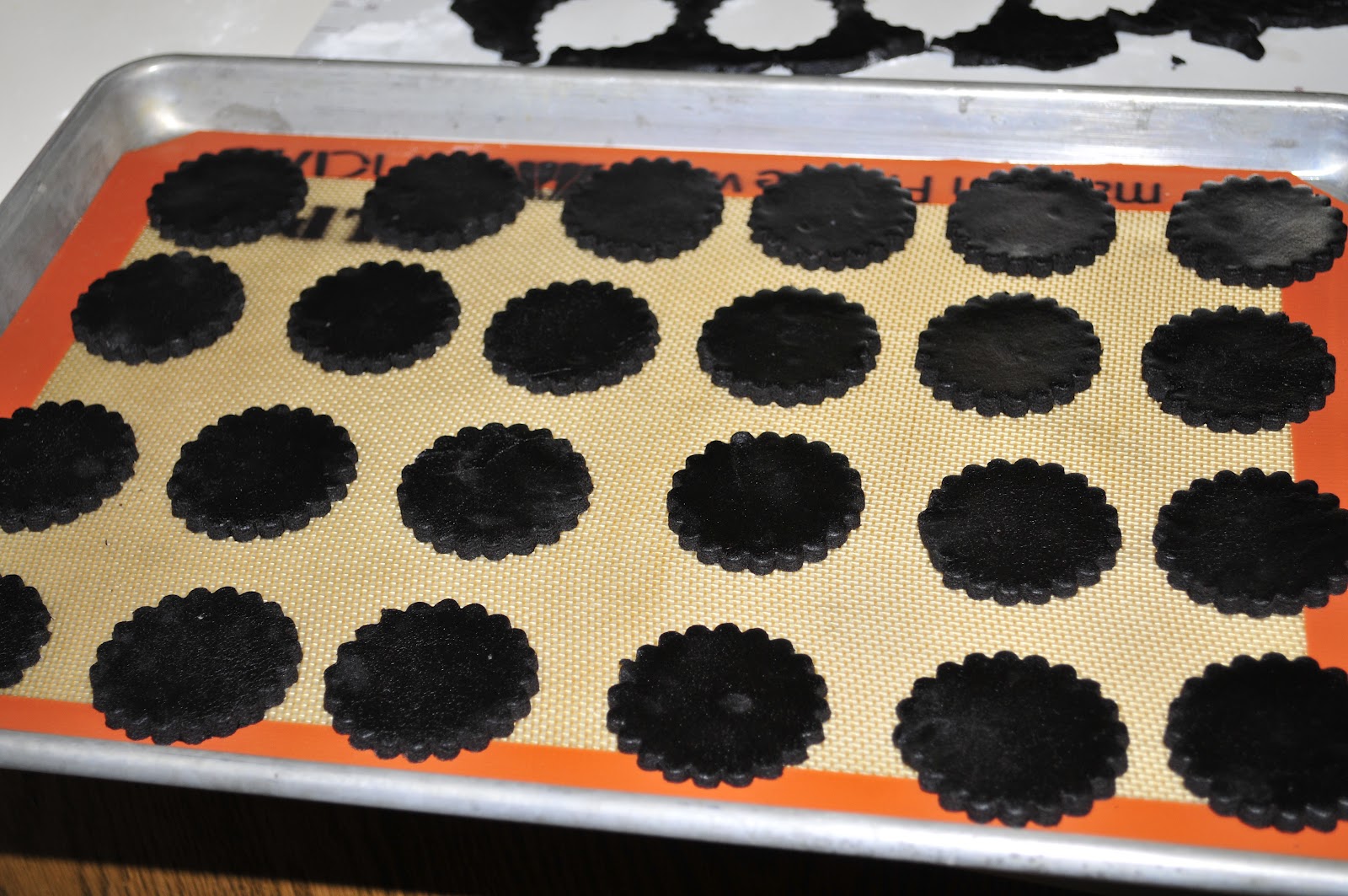 The Lovely Life of Lindsay: Homemade Oreos