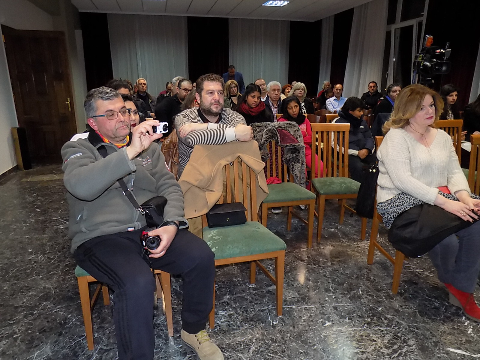 Ο Στέλιος Αρσενίου γράφει για το βιβλίο "ΤΟ ΣΠΙΤΙ ΣΤΗΝ ΕΚΑΛΗ" της ...